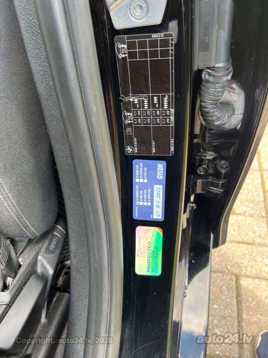Melns BMW 3 Series 2014 Tallina, ar dzinēja tilpumu 2.00 L un nobraukumu 325 tūkst. km par 9600 €, foto 23 vietnē AUTOMOTO.COM.LV