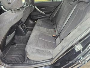Melns BMW 3 Series 2014 Tartu, ar dzinēja tilpumu 3.00 L un nobraukumu 359 tūkst. km par 10990 €, foto 16 vietnē AUTOMOTO.COM.LV