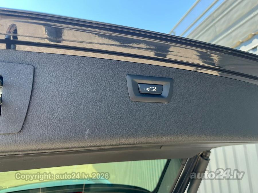 Melns BMW 3 Series 2014 Tartu, ar dzinēja tilpumu 1.60 L un nobraukumu 349 tūkst. km par 8999 €, foto 11 vietnē AUTOMOTO.COM.LV