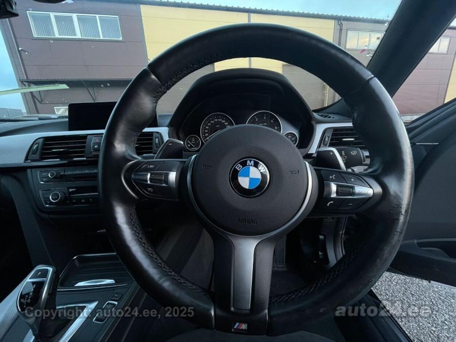 Melns BMW 3 Series 2015 Tallina, ar dzinēja tilpumu 2.00 L un nobraukumu 77 tūkst. km par 9700 €, foto 11 vietnē AUTOMOTO.COM.LV