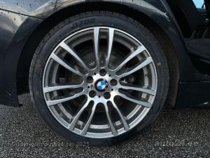 Melns BMW 3 Series 2015 Tallina, ar dzinēja tilpumu 2.00 L un nobraukumu 77 tūkst. km par 9700 €, foto 19 vietnē AUTOMOTO.COM.LV