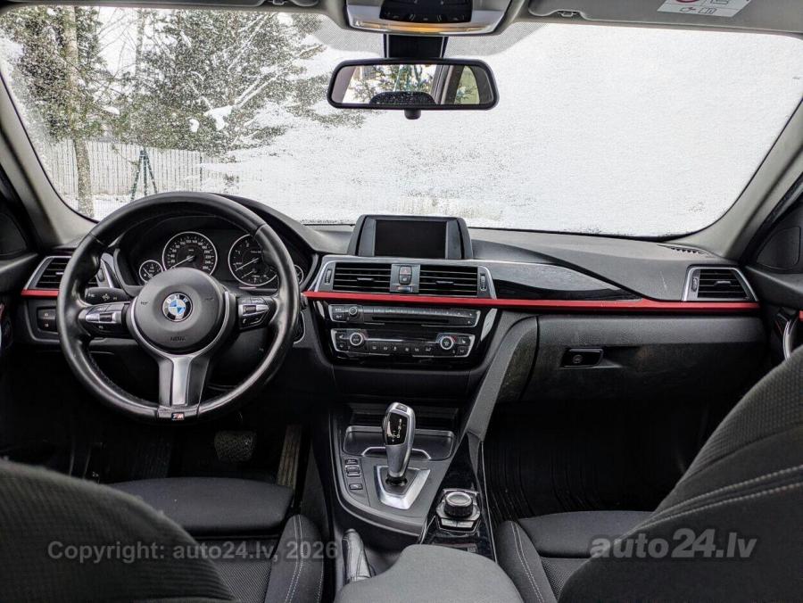 Melns BMW 3 Series 2015 Tallina, ar dzinēja tilpumu 2.00 L un nobraukumu 324 tūkst. km par 11000 €, foto 12 vietnē AUTOMOTO.COM.LV