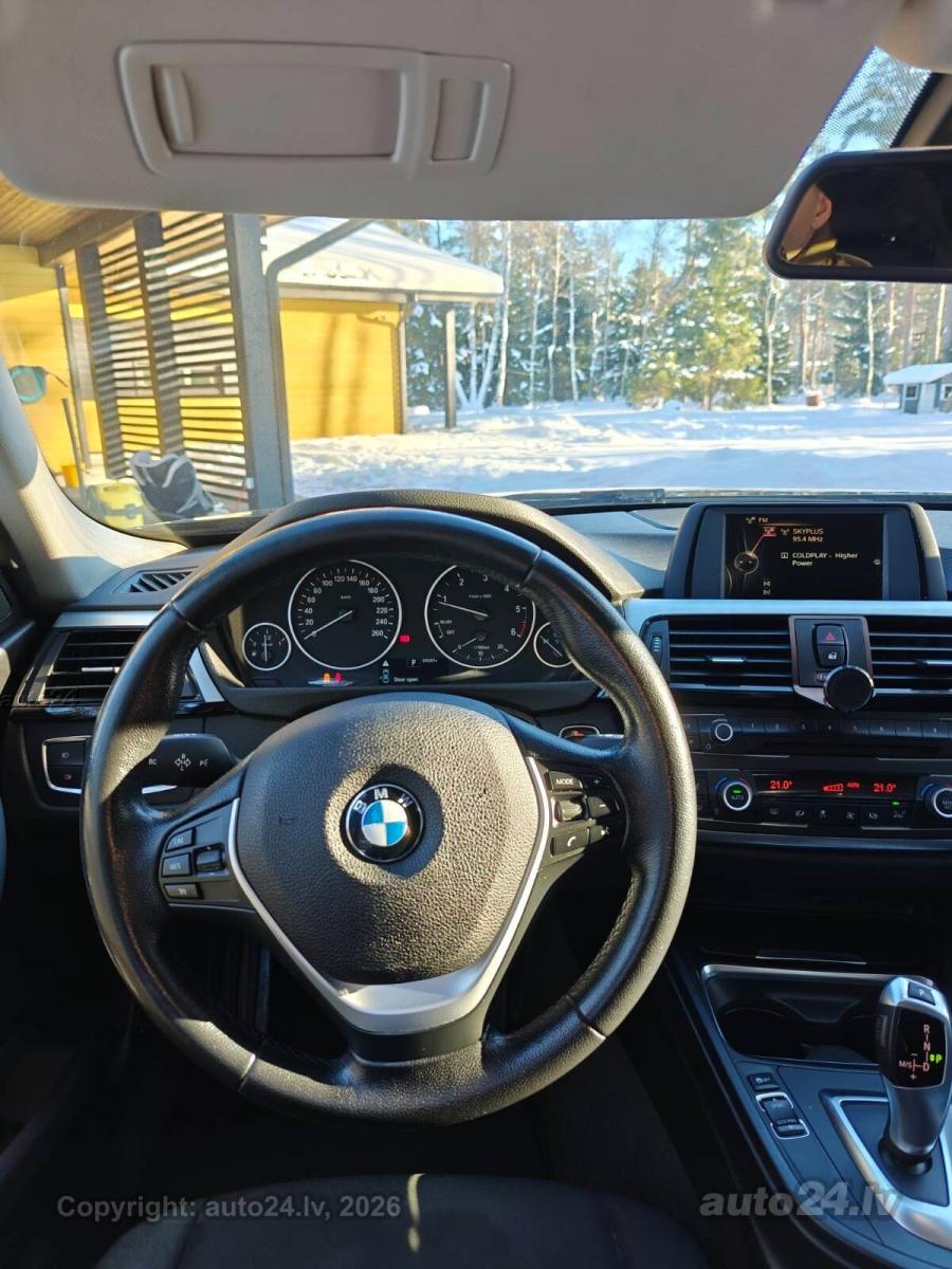 Melns BMW 3 Series 2015 Tallina, ar dzinēja tilpumu 2.00 L un nobraukumu 308 tūkst. km par 10000 €, foto 13 vietnē AUTOMOTO.COM.LV