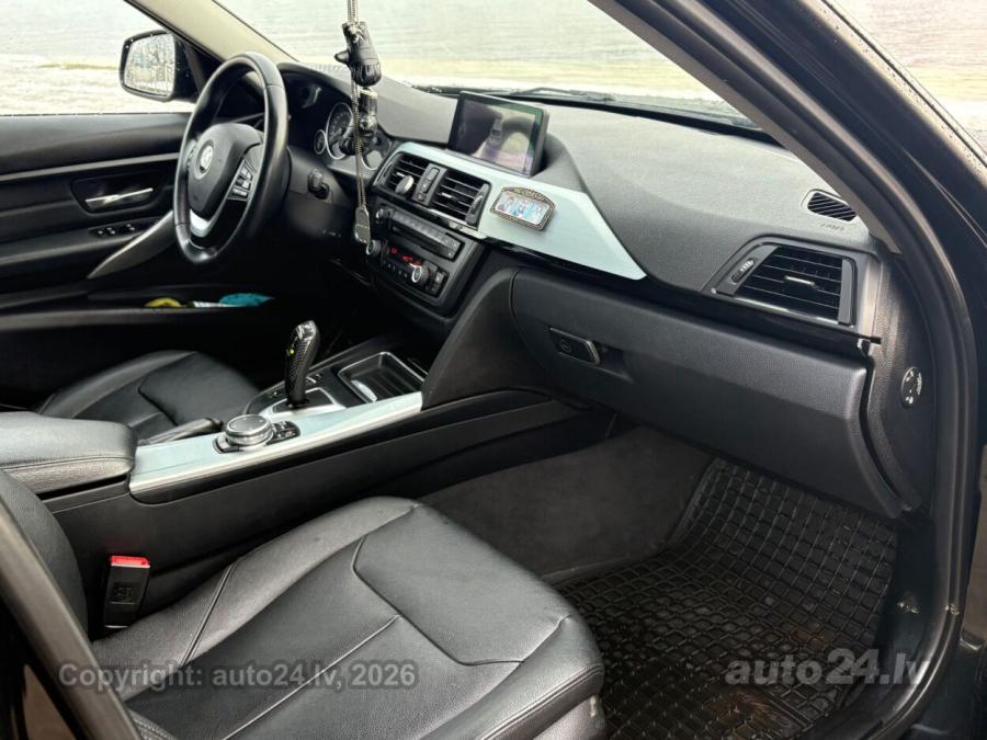 Melns BMW 3 Series 2015 Narva, ar dzinēja tilpumu 3.00 L un nobraukumu 359 tūkst. km par 10900 €, foto 5 vietnē AUTOMOTO.COM.LV