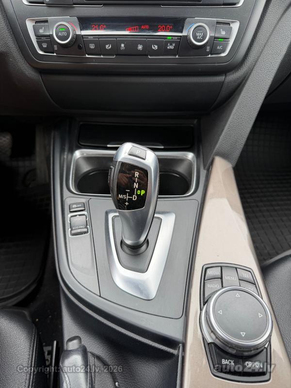 Black BMW 3 Series 2015 in Tallinn, with an engine capacity of 2.00 L and mileage of 262 thousand km for 10800 €, photo 9 on AUTOMOTO.COM.LV