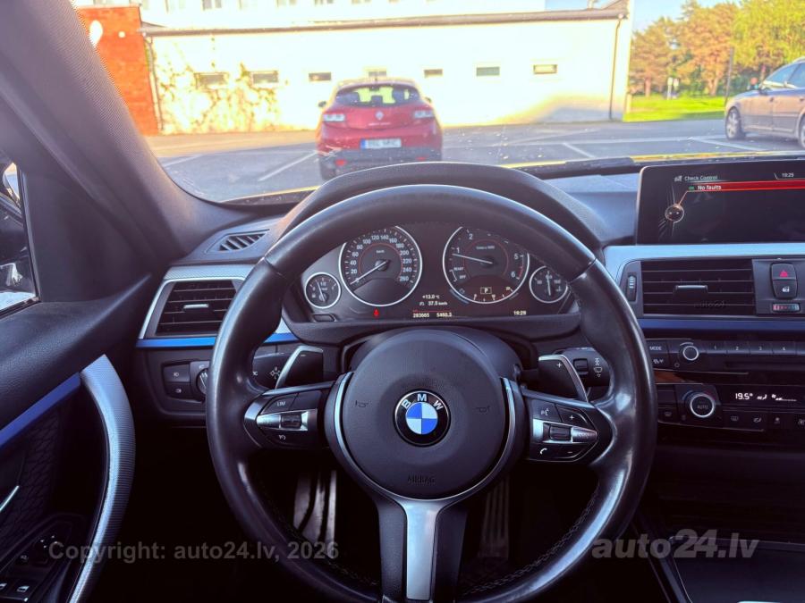 Black BMW 3 Series 2016 in Tallinn, with an engine capacity of 2.00 L and mileage of 284 thousand km for 14999 €, photo 16 on AUTOMOTO.COM.LV