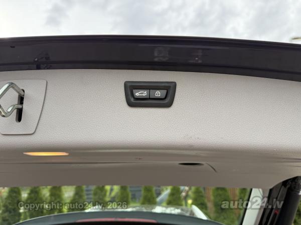 Black BMW 3 Series 2016 in Tallinn, with an engine capacity of 2.00 L and mileage of 323 thousand km for 12500 €, photo 8 on AUTOMOTO.COM.LV