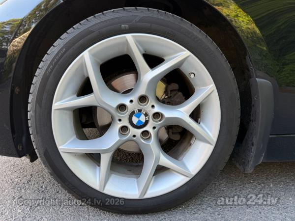 Melns BMW 3 Series 2016 Tartu, ar dzinēja tilpumu 2.00 L un nobraukumu 249 tūkst. km par 11000 €, foto 8 vietnē AUTOMOTO.COM.LV