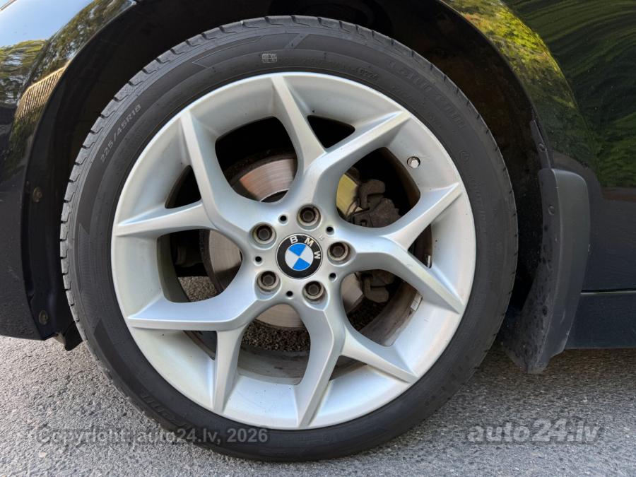 Melns BMW 3 Series 2016 Tartu, ar dzinēja tilpumu 2.00 L un nobraukumu 249 tūkst. km par 11000 €, foto 9 vietnē AUTOMOTO.COM.LV