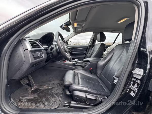 Melns BMW 3 Series 2017 Tartu, ar dzinēja tilpumu 2.00 L un nobraukumu 277 tūkst. km par 12750 €, foto 7 vietnē AUTOMOTO.COM.LV