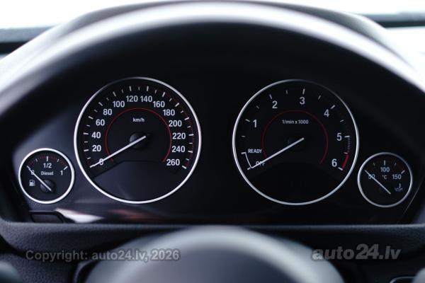 Melns BMW 3 Series 2017 Tallina, ar dzinēja tilpumu 2.00 L un nobraukumu 293 tūkst. km par 13500 €, foto 10 vietnē AUTOMOTO.COM.LV