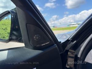 Melns BMW 3 Series 2018 Hāpsalu, ar dzinēja tilpumu 2.00 L un nobraukumu 175 tūkst. km par 19999 €, foto 9 vietnē AUTOMOTO.COM.LV