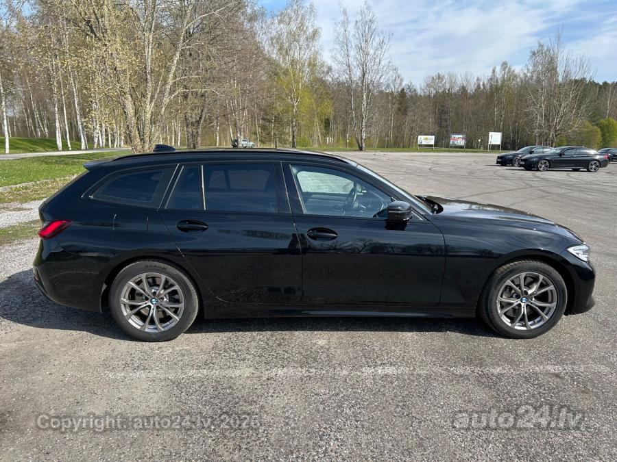 Melns BMW 3 Series 2019 Tallina, ar dzinēja tilpumu 3.00 L un nobraukumu 216 tūkst. km par 24900 €, foto 5 vietnē AUTOMOTO.COM.LV