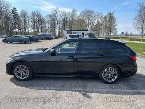 Melns BMW 3 Series 2019 Tallina, ar dzinēja tilpumu 3.00 L un nobraukumu 216 tūkst. km par 24900 €, foto 9 vietnē AUTOMOTO.COM.LV