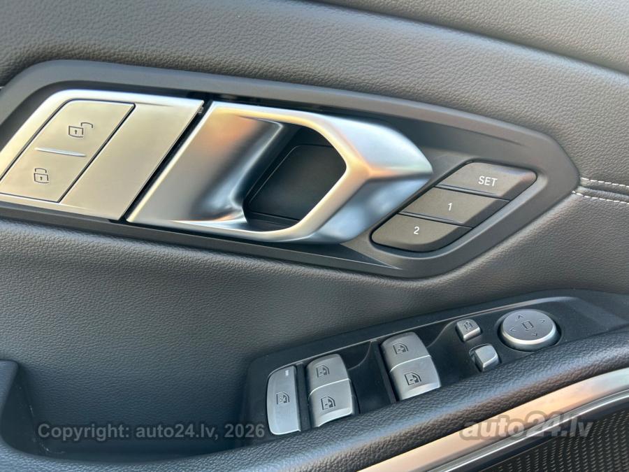 Melns BMW 3 Series 2019 Tallina, ar dzinēja tilpumu 3.00 L un nobraukumu 216 tūkst. km par 24900 €, foto 15 vietnē AUTOMOTO.COM.LV