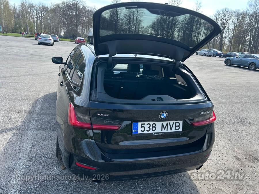 Melns BMW 3 Series 2019 Tallina, ar dzinēja tilpumu 3.00 L un nobraukumu 216 tūkst. km par 24900 €, foto 18 vietnē AUTOMOTO.COM.LV