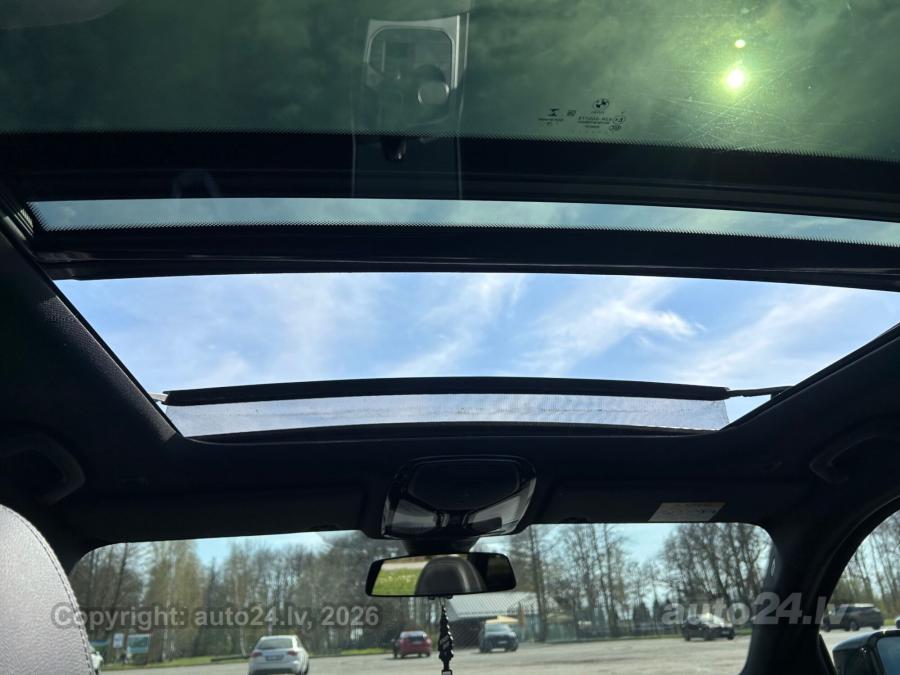 Melns BMW 3 Series 2019 Tallina, ar dzinēja tilpumu 3.00 L un nobraukumu 216 tūkst. km par 24900 €, foto 19 vietnē AUTOMOTO.COM.LV