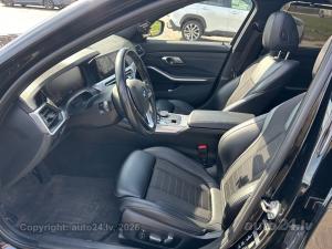 Melns BMW 3 Series 2019 Tallina, ar dzinēja tilpumu 3.00 L un nobraukumu 216 tūkst. km par 24900 €, foto 23 vietnē AUTOMOTO.COM.LV