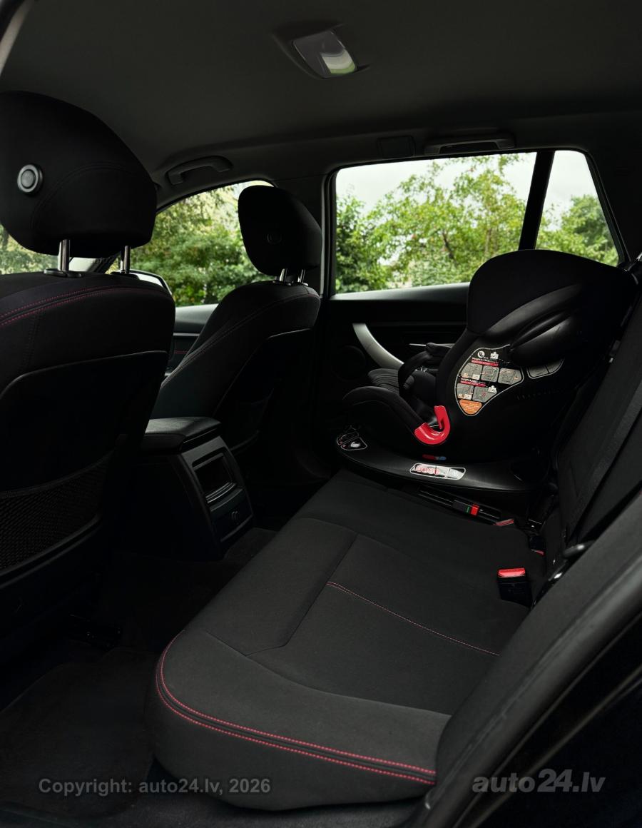 Black BMW 3 Series 2019 in Tallinn, with an engine capacity of 2.00 L and mileage of 267 thousand km for 10299 €, photo 10 on AUTOMOTO.COM.LV