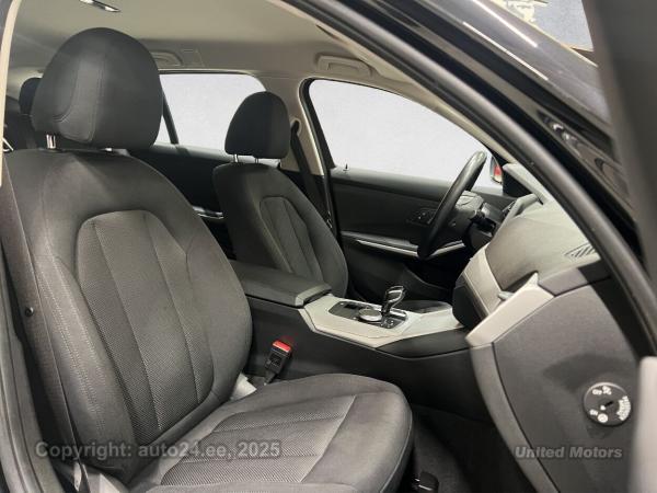 Melns BMW 3 Series 2020 Tallina, ar dzinēja tilpumu 2.00 L un nobraukumu 87 tūkst. km par 24900 €, foto 11 vietnē AUTOMOTO.COM.LV