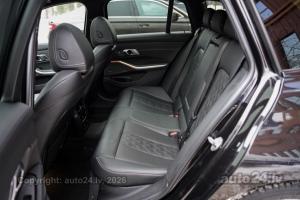 Melns BMW 3 Series 2020 Tallina, ar dzinēja tilpumu 3.00 L un nobraukumu 190 tūkst. km par 29900 €, foto 17 vietnē AUTOMOTO.COM.LV