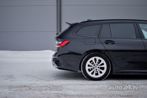 Melns BMW 3 Series 2020 Tallina, ar dzinēja tilpumu 2.00 L un nobraukumu 239 tūkst. km par 25900 €, foto 3 vietnē AUTOMOTO.COM.LV