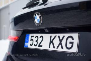 Melns BMW 3 Series 2020 Tallina, ar dzinēja tilpumu 2.00 L un nobraukumu 239 tūkst. km par 25900 €, foto 13 vietnē AUTOMOTO.COM.LV