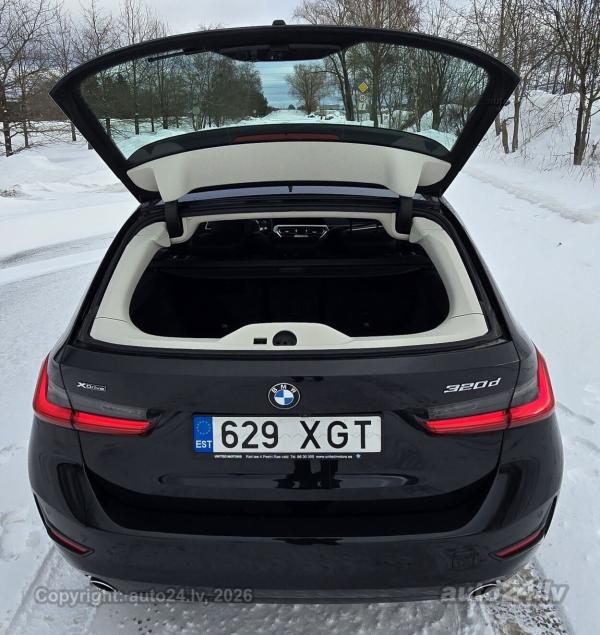 Melns BMW 3 Series 2020 Tallina, ar dzinēja tilpumu 2.00 L un nobraukumu 85 tūkst. km par 22500 €, foto 11 vietnē AUTOMOTO.COM.LV