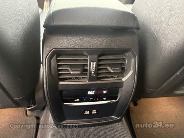 Melns BMW 3 Series 2021 Viljandi, ar dzinēja tilpumu 2.00 L un nobraukumu 110 tūkst. km par 28999 €, foto 11 vietnē AUTOMOTO.COM.LV