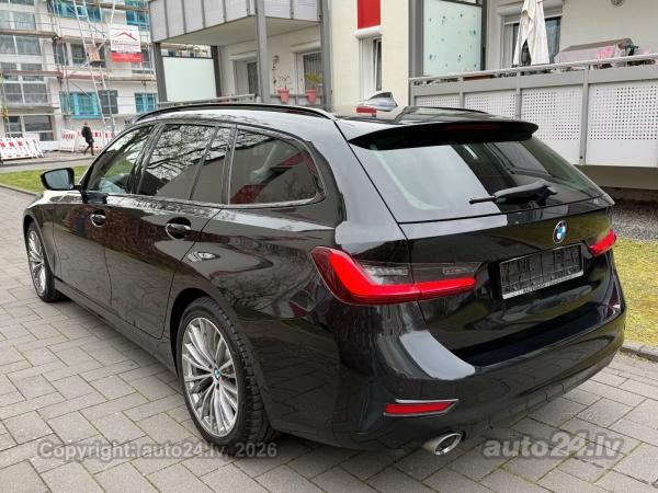 Black BMW 3 Series 2021 in Tallinn, with an engine capacity of 0.00 L and mileage of 218 thousand km for 22500 €, photo 5 on AUTOMOTO.COM.LV