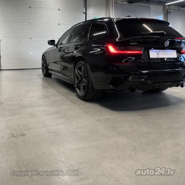 Melns BMW 3 Series 2021 Tallina, ar dzinēja tilpumu 2.00 L un nobraukumu 110 tūkst. km par 33400 €, foto 3 vietnē AUTOMOTO.COM.LV