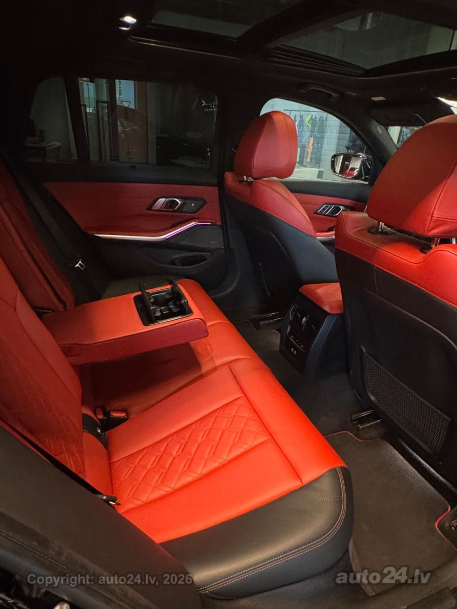 Melns BMW 3 Series 2021 Tallina, ar dzinēja tilpumu 2.00 L un nobraukumu 110 tūkst. km par 33400 €, foto 25 vietnē AUTOMOTO.COM.LV