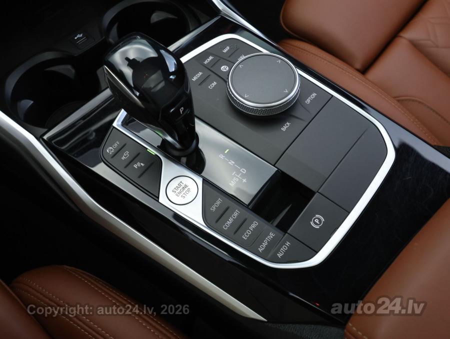 Black BMW 3 Series 2021 in Tallinn, with an engine capacity of 2.00 L and mileage of 155 thousand km for 28900 €, photo 27 on AUTOMOTO.COM.LV