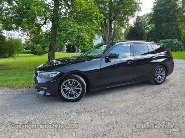 Melns BMW 3 Series 2021 Tallina, ar dzinēja tilpumu 2.00 L un nobraukumu 200 tūkst. km par 21900 €, foto 4 vietnē AUTOMOTO.COM.LV