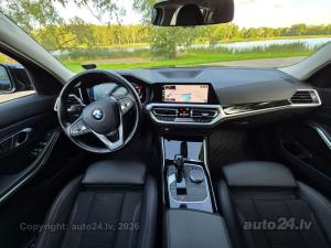 Melns BMW 3 Series 2021 Tallina, ar dzinēja tilpumu 2.00 L un nobraukumu 200 tūkst. km par 21900 €, foto 15 vietnē AUTOMOTO.COM.LV