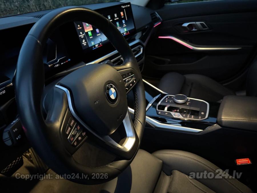 Melns BMW 3 Series 2022 Tallina, ar dzinēja tilpumu 2.00 L un nobraukumu 175 tūkst. km par 23999 €, foto 23 vietnē AUTOMOTO.COM.LV