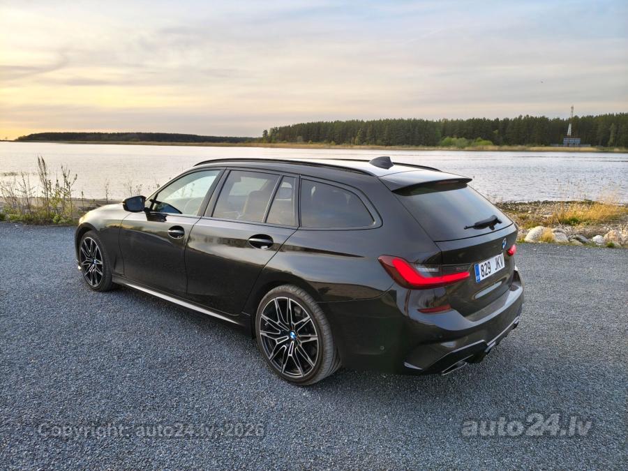 Melns BMW 3 Series 2022 Veru, ar dzinēja tilpumu 2.00 L un nobraukumu 180 tūkst. km par 26500 €, foto 4 vietnē AUTOMOTO.COM.LV