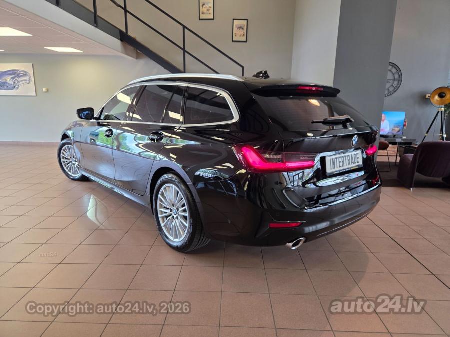 Melns BMW 3 Series 2022 Tartu, ar dzinēja tilpumu 2.00 L un nobraukumu 182 tūkst. km par 21490 €, foto 5 vietnē AUTOMOTO.COM.LV