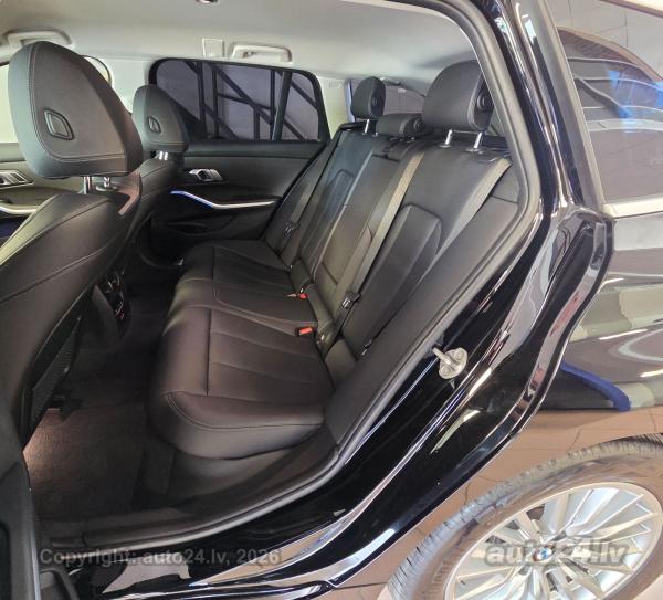 Black BMW 3 Series 2022 in Tartu, with an engine capacity of 2.00 L and mileage of 182 thousand km for 21490 €, photo 9 on AUTOMOTO.COM.LV