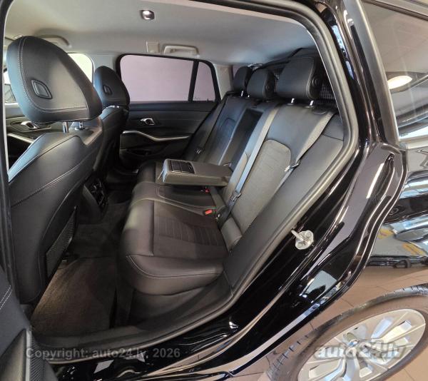 BMW 3 Series 2022 Tartu vietnē Melns BMW 3 Series 2022 Tartu, ar dzinēja tilpumu 2.00 L un nobraukumu 176 tūkst. km par 22490 €, foto 11 vietnē AUTOMOTO.COM.LV