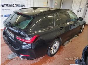 Black BMW 3 Series 2023 in Tallinn, with an engine capacity of 2.00 L and mileage of 162 thousand km for 20900 €, photo 4 on AUTOMOTO.COM.LV