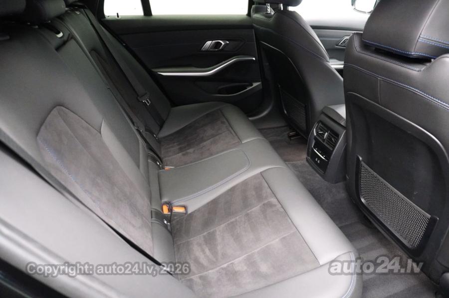 Melns BMW 3 Series 2023 Tartu, ar dzinēja tilpumu 2.00 L un nobraukumu 140 tūkst. km par 32900 €, foto 10 vietnē AUTOMOTO.COM.LV