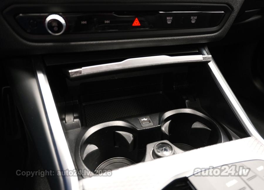 Melns BMW 3 Series 2023 Tartu, ar dzinēja tilpumu 2.00 L un nobraukumu 140 tūkst. km par 32900 €, foto 22 vietnē AUTOMOTO.COM.LV