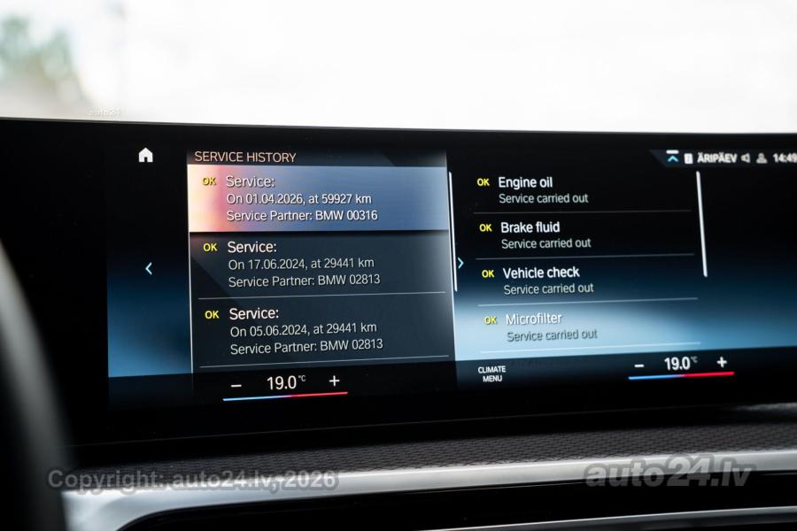 Melns BMW 3 Series 2023 Tartu, ar dzinēja tilpumu 3.00 L un nobraukumu 68 tūkst. km par 36900 €, foto 28 vietnē AUTOMOTO.COM.LV