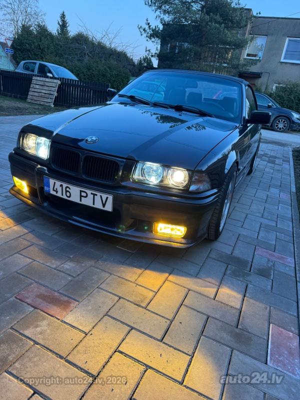 Zils BMW 3 Series 1995 Tallina, ar dzinēja tilpumu 1.80 L un nobraukumu 253 tūkst. km par 6500 €, foto 1 vietnē AUTOMOTO.COM.LV
