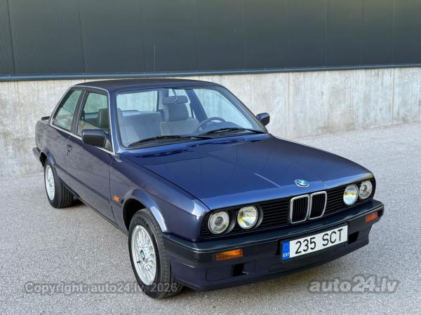 Blue BMW 3 Series 1989 in Tartu, with an engine capacity of 1.60 L and mileage of 281 thousand km for 9500 €, photo 3 on AUTOMOTO.COM.LV