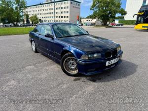 Zils BMW 3 Series 1992 Tallina, ar dzinēja tilpumu 1.80 L un nobraukumu 0 tūkst. km par 1999 €, foto 4 vietnē AUTOMOTO.COM.LV