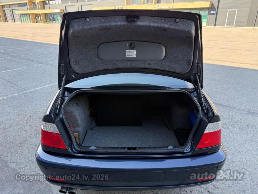 Zils BMW 3 Series 2003 Tallina, ar dzinēja tilpumu 3.00 L un nobraukumu 307 tūkst. km par 8500 €, foto 6 vietnē AUTOMOTO.COM.LV