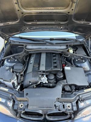 Zils BMW 3 Series 2003 Tallina, ar dzinēja tilpumu 3.00 L un nobraukumu 307 tūkst. km par 8500 €, foto 9 vietnē AUTOMOTO.COM.LV