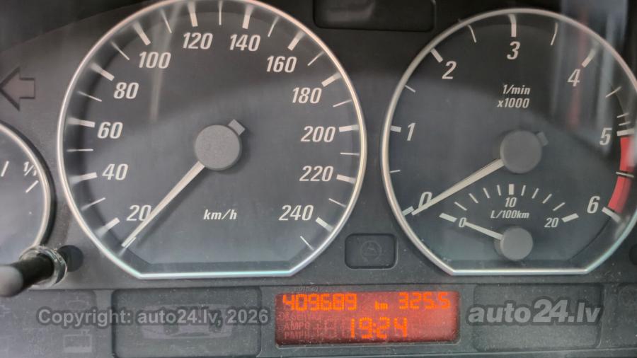 Синий БМВ 3 Серия 2004 в Таллин, объемом двигателя 2.00 л и пробегом 410 тыс. км за 12000 €, фото 10 на AUTOMOTO.COM.LV